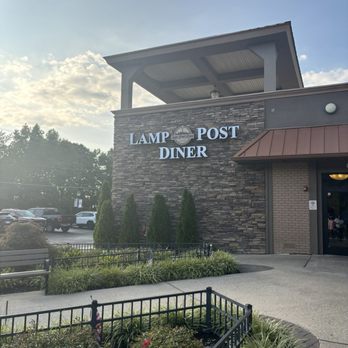 LAMP POST DINER - Updated October 2025 - 292 Photos & 286 Reviews ...