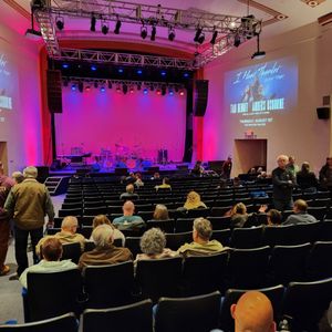 PAX AMICUS CASTLE THEATRE - Updated November 2025 - 14 Photos - 23 Lake ...