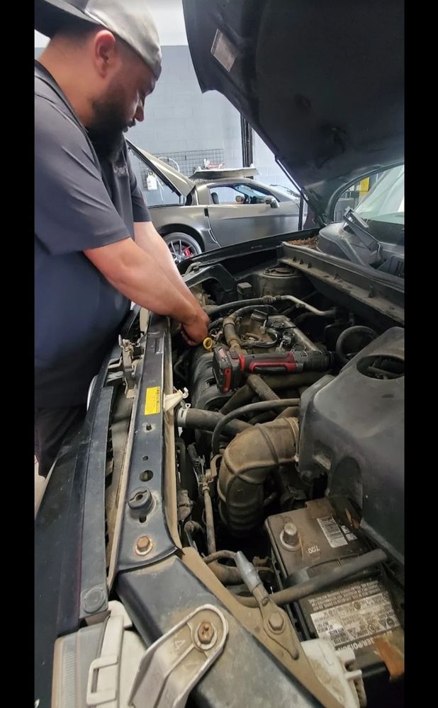 LOS REYES AUTOMOTIVE - Updated December 2025 - 31 Photos - 3159 Kluk Ln ...