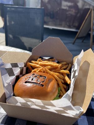 THE RANCH HAND - Updated April 2024 - 11 Photos - 2424 Park Ave, Chico ...