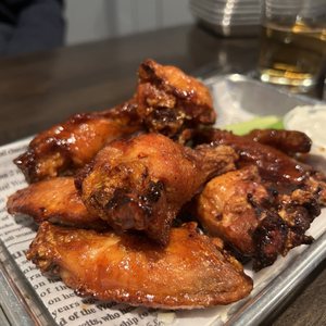 CATTY CORNER NEIGHBORHOOD PUB & PIE - Updated April 2025 - 72 Photos ...