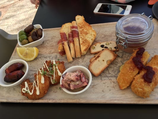 THE ROYAL ON THE WATERFRONT - 75 Photos & 49 Reviews - 60 Royal St ...