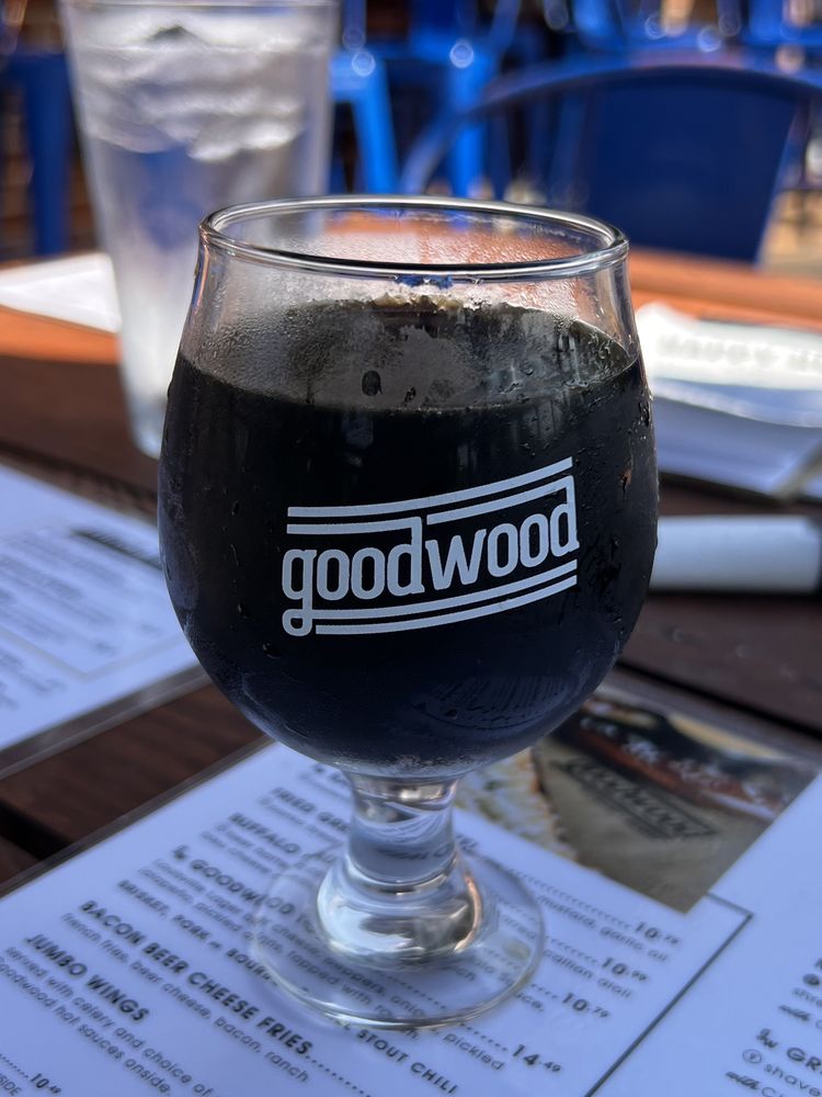 GOODWOOD BREWING FRANKFORT - 266 Photos & 165 Reviews - 109 West Main ...