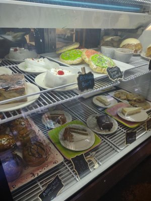 RED MOUNTAIN CAFE - 49 Photos & 169 Reviews - 4410 E University Dr ...