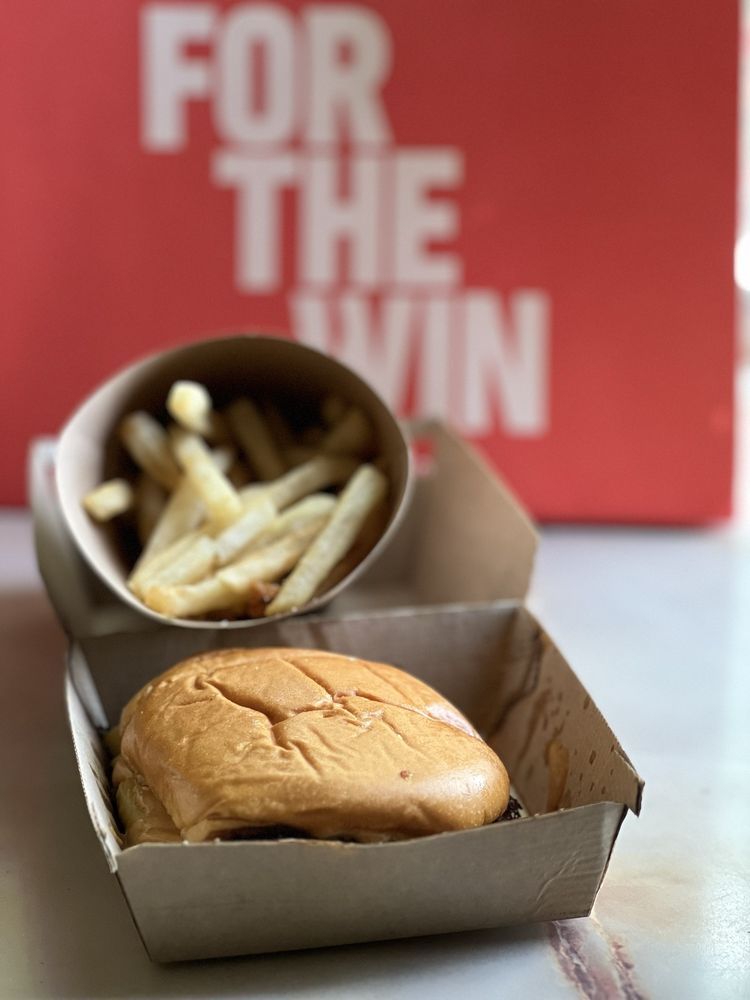 FOR THE WIN - Updated March 2025 - 219 Photos & 220 Reviews - 19 E Main ...