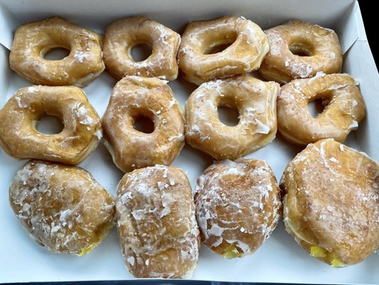 MURRAY’S DONUTS - Updated November 2025 - 23 Photos & 56 Reviews - 627 ...