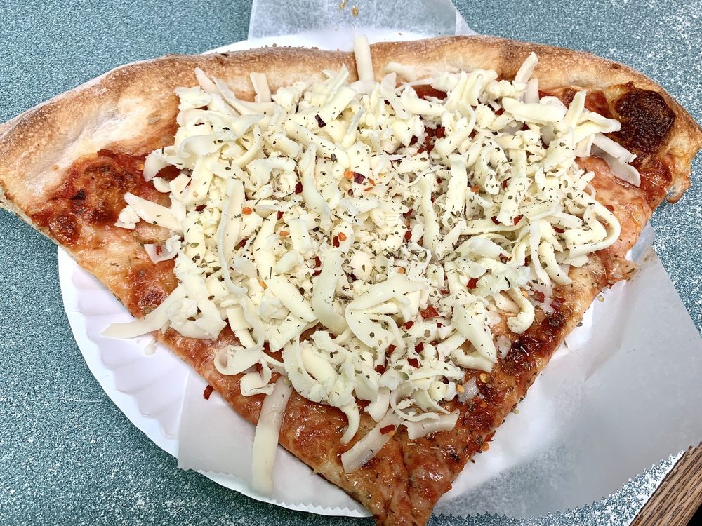 LITTLE VINCENT’S PIZZA - 329 New York Ave, Huntington, New York - 164 ...