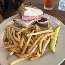 CJ MUGG’S - Updated December 2025 - 126 Photos & 182 Reviews - 200 S ...