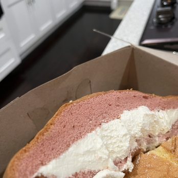 YEH’S BAKERY - Updated July 2024 - 637 Photos & 503 Reviews - 5725 Main ...