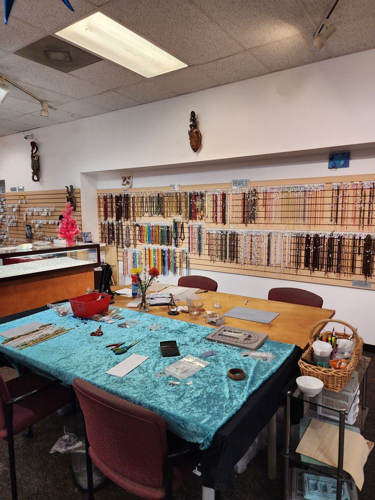 SEA OF BEADS - Updated August 2025 - 47 Photos & 78 Reviews - 2143 W ...