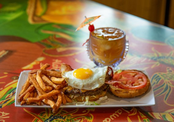 CHEESEBURGER IN PARADISE - 1484 Photos & 1445 Reviews - Burgers - 2500 ...