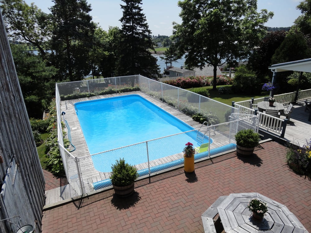 1826 MAPLEBIRD HOUSE BED & BREAKFAST - Updated June 2025 - 13 Photos ...