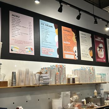 MOLLY MOON’S HOMEMADE ICE CREAM - Updated December 2024 - 142 Photos ...