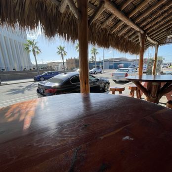 HULI HULI HUT - Updated October 2025 - 594 Photos & 446 Reviews - 504 ...