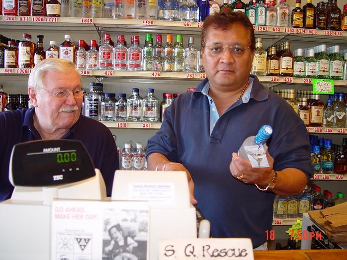 DECKER BLVD PKG STORE - Updated April 2025 - 2230 Decker Blvd, Columbia ...