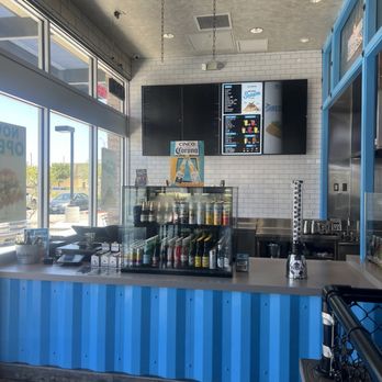 BLUE BURRO BURRITOS & CANTINA - Updated August 2024 - 261 Photos & 211 ...