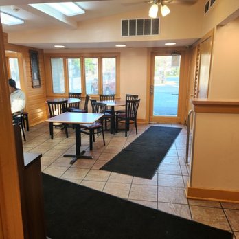 DIZZY WHIZZ - Updated August 2025 - 138 Photos & 139 Reviews - 217 W ...