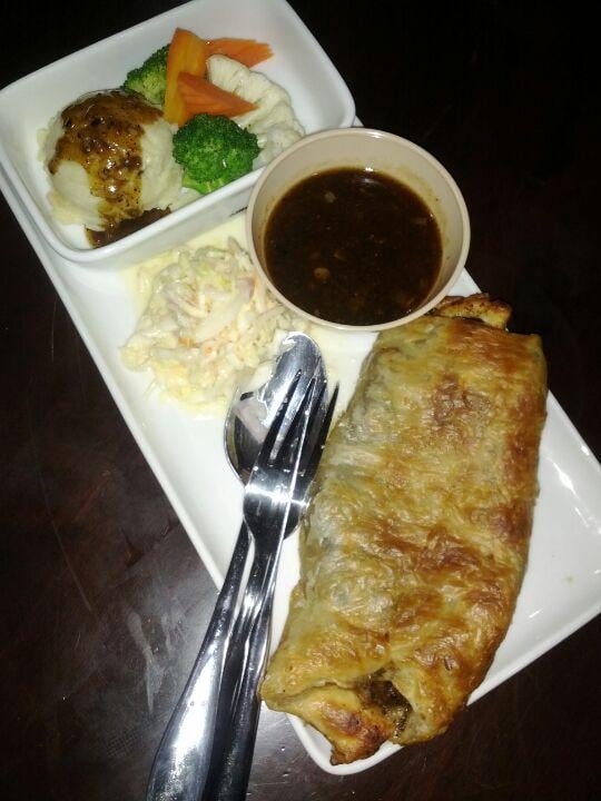 RESTORAN DE’ BULUH - Updated June 2024 - No.14-G, Subang Perdana (Jalan ...