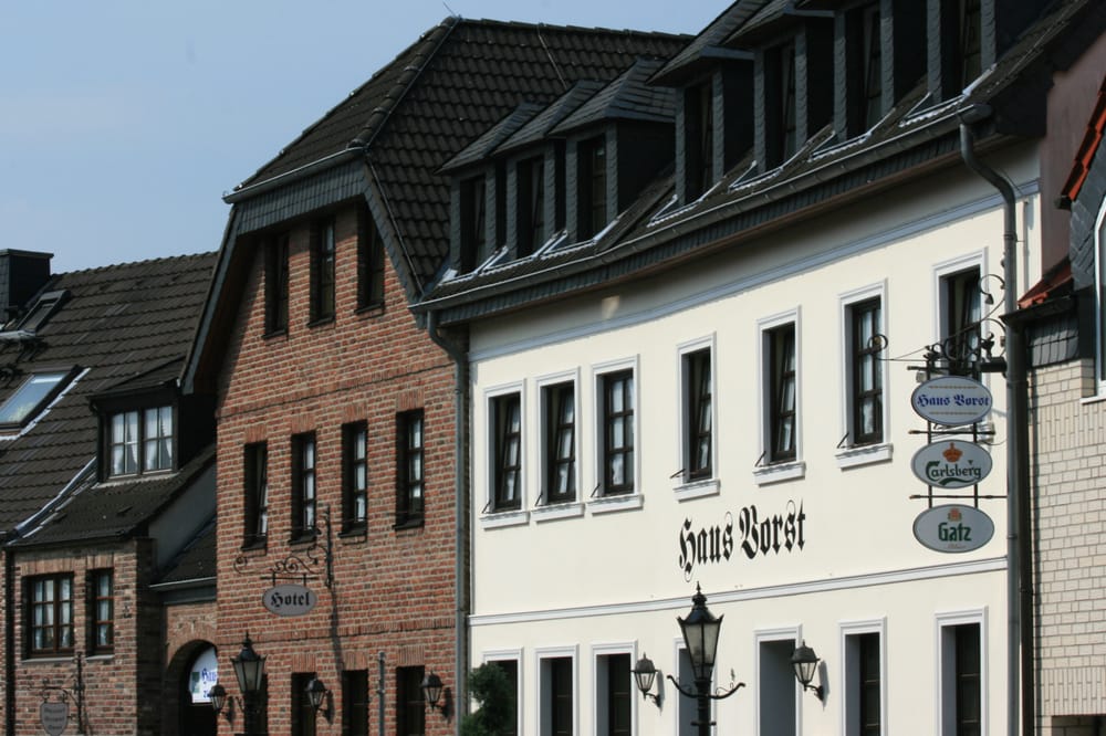 HAUS VORST - Updated January 2025 - Kuhstr. 4, Tönisvorst, Nordrhein ...