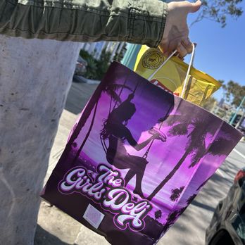 THE GIRLS DELI - Updated October 2025 - 343 Photos & 416 Reviews - 3075 ...