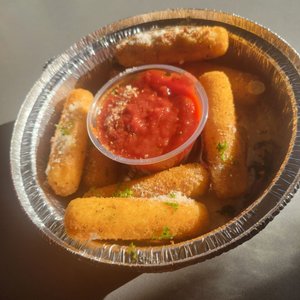 BOBBY’S PIZZERIA - 43 Photos & 51 Reviews - 8369 W 3rd St, Los Angeles ...