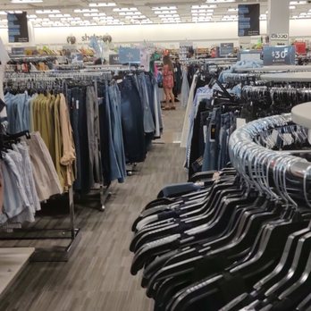 NORDSTROM RACK - Updated December 2025 - 266 Photos & 131 Reviews ...