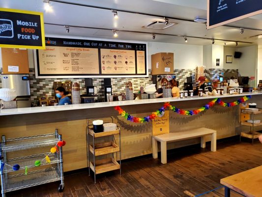 PHILZ COFFEE - Coffee & Tea at 146 S Lake Ave, Pasadena, California ...