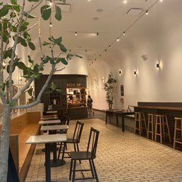 DIG INN - Updated December 2025 - 132 Photos & 182 Reviews - 1616 ...