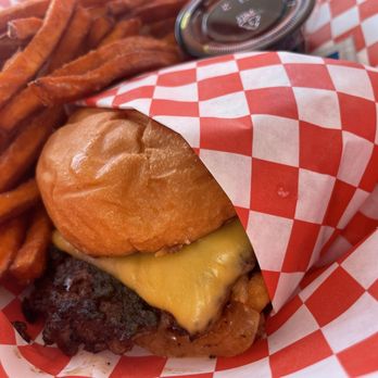 BAN BAN BURGER - Updated December 2024 - 432 Photos & 164 Reviews ...