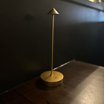 BARONS ON 1ST - Updated October 2025 - 147 Photos & 44 Reviews - 302 E ...