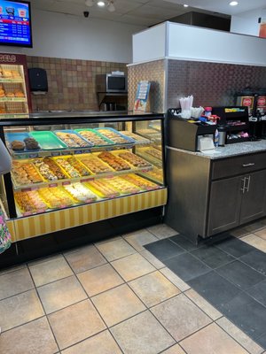 TONY’S DONUTS - HAZELWOOD - Updated October 2025 - 129 Photos & 133 ...