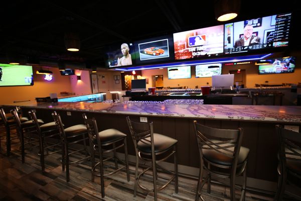 THE ZOO CLUB - Updated October 2025 - 14 Photos - 5111 66th St N, St ...