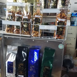 CAPTAIN COOK TRADING - 15 Photos & 27 Reviews - Kealakekua, Hawaii ...