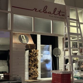 RIBALTA PIZZA - Updated March 2025 - 1018 Photos & 897 Reviews - 48 E ...