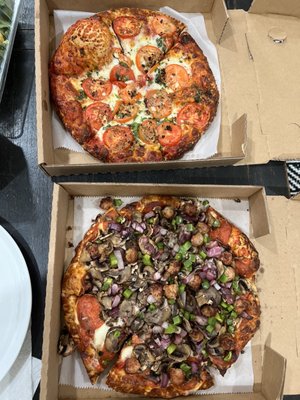 FIRST CLASS PIZZA - Updated January 2025 - 72 Photos & 104 Reviews ...