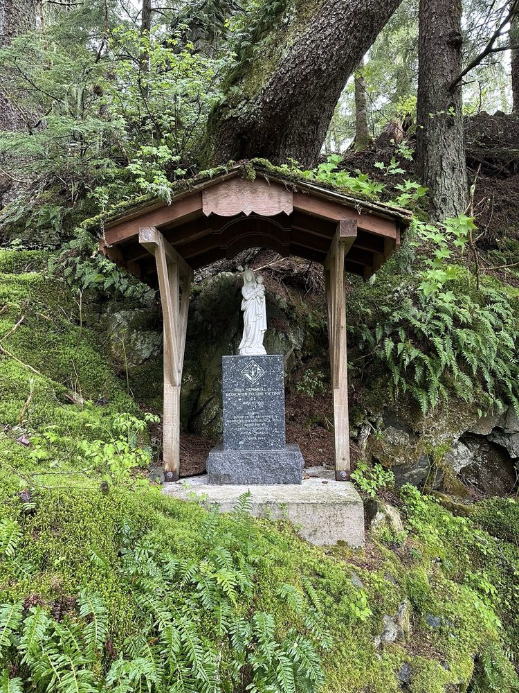 EXPLORE JUNEAU - Updated July 2025 - 900 Thane Rd, Juneau, Alaska - Car ...