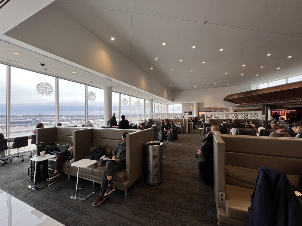 DELTA SKY CLUB - CONCOURSE D - Updated August 2024 - 97 Photos & 91 ...