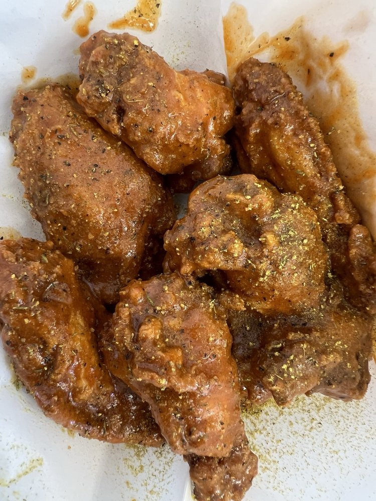 ROLLIN WINGZ - Updated December 2025 - 14 Photos & 10 Reviews - Conroe ...