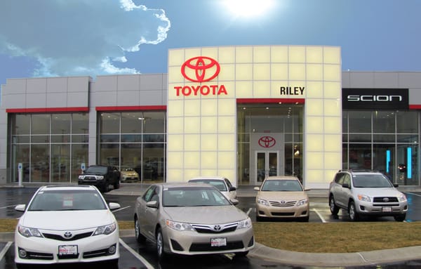 RUSTY DREWING TOYOTA - Updated July 2025 - 22 Reviews - 2105 Christy Dr ...