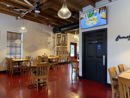 SALADANG THAI KITCHEN - Updated December 2025 - 64 Photos & 32 Reviews ...