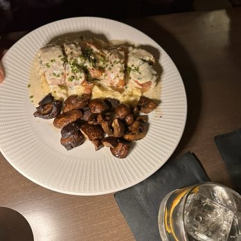 SAFFRON SOCIAL - Updated July 2024 - 42 Photos & 32 Reviews - 187 SW ...