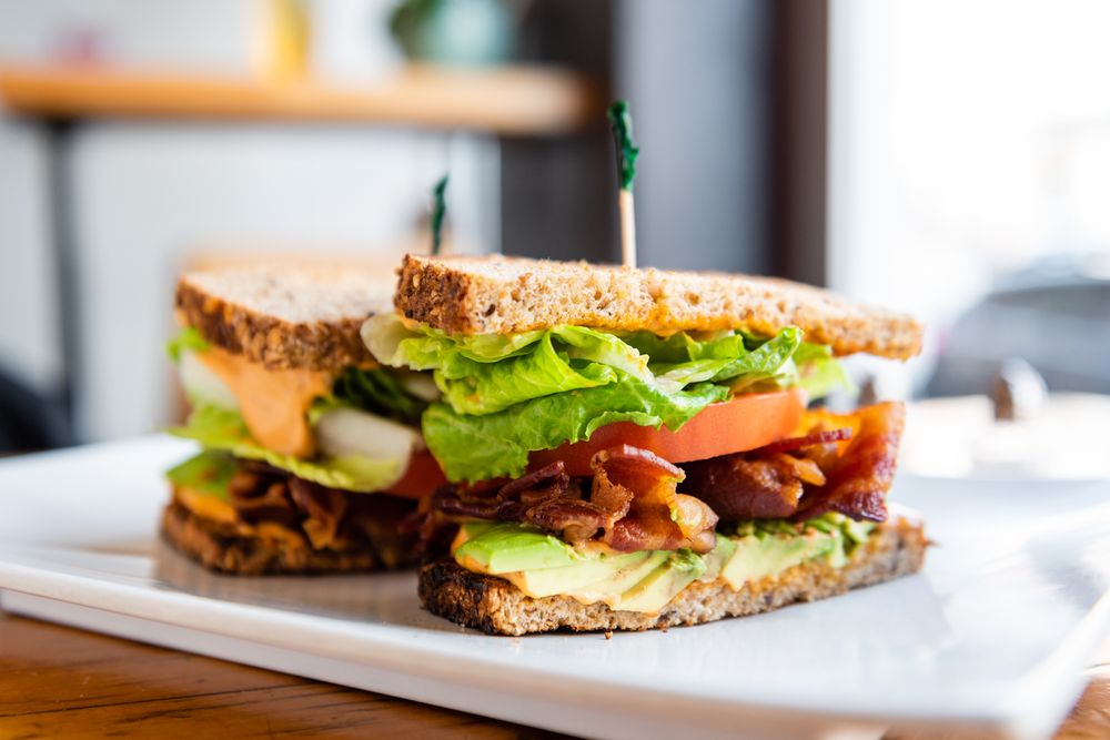 MILES TABLE - 607 Photos & 520 Reviews - American (Traditional) - 1620 ...