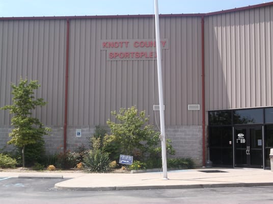 KNOTT COUNTY SPORTSPLEX - Updated September 2025 - 29 Photos - 450 ...