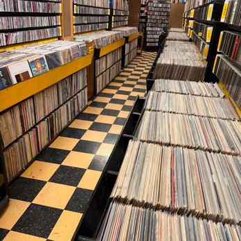 THE RECORD EXCHANGE - Updated June 2024 - 56 Photos & 81 Reviews - 5320 ...