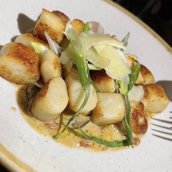 SARPA RESTAURANT - Updated December 2025 - 207 Photos & 128 Reviews ...