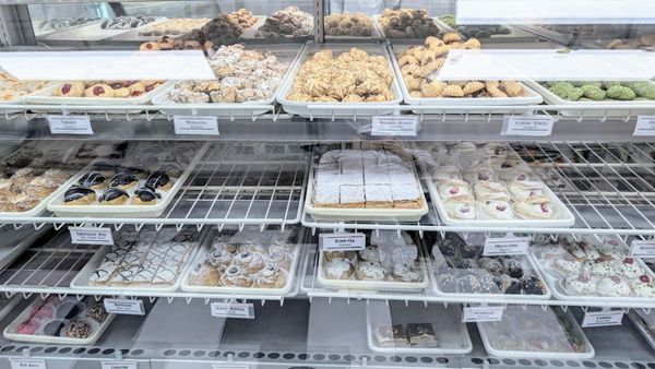 ITALIAN BAKERY - Updated December 2025 - 111 Photos & 112 Reviews - 82 ...