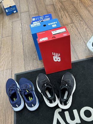 RUNNING ZONE - Updated September 2025 - 26 Photos & 29 Reviews - 3696 N ...