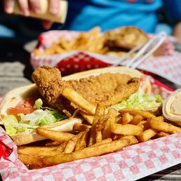 TC’S FRONT PORCH - Updated July 2025 - 239 Photos & 518 Reviews - 8558 ...