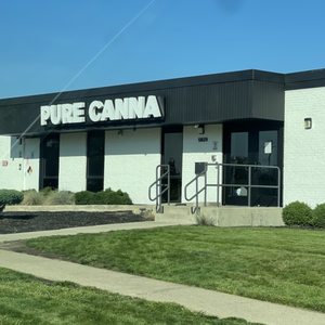 SKYMINT - Updated September 2025 - 1015 E Saginaw St, Lansing, Michigan ...