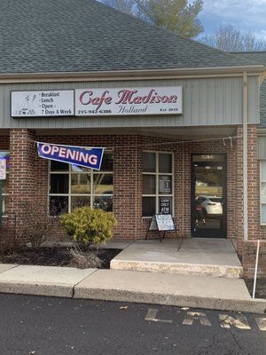 CAFE MADISON HOLLAND - 60 Photos & 39 Reviews - 295 Buck Rd, Holland ...